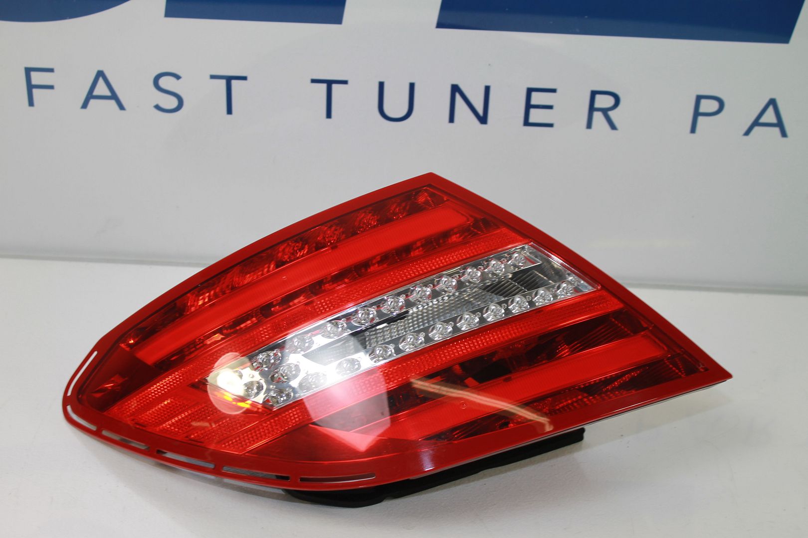 12-14 MERCEDES BENZ C63 AMG W204 DRIVERS LEFT TAILLIGHT TAIL LIGHT ...
